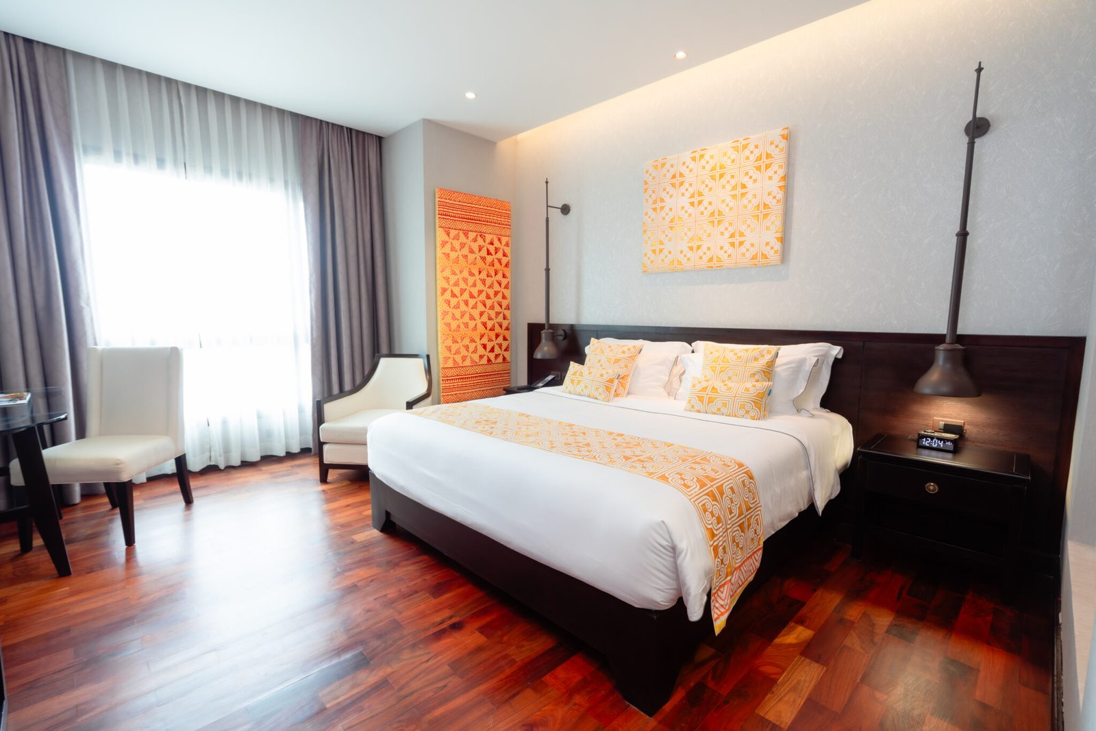 HOME - Mintra Hotel